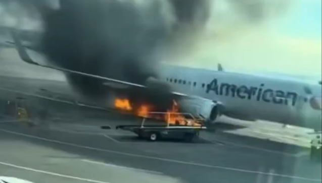 【速報】デンバー空港にてアメリカン航空の737-800が駐機場でエンジン火災 | sky-budget スカイバジェット